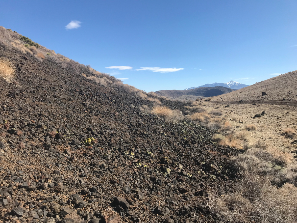 Earthly Musings - My Travel and Geology Blog: To the Rim of SP Crater