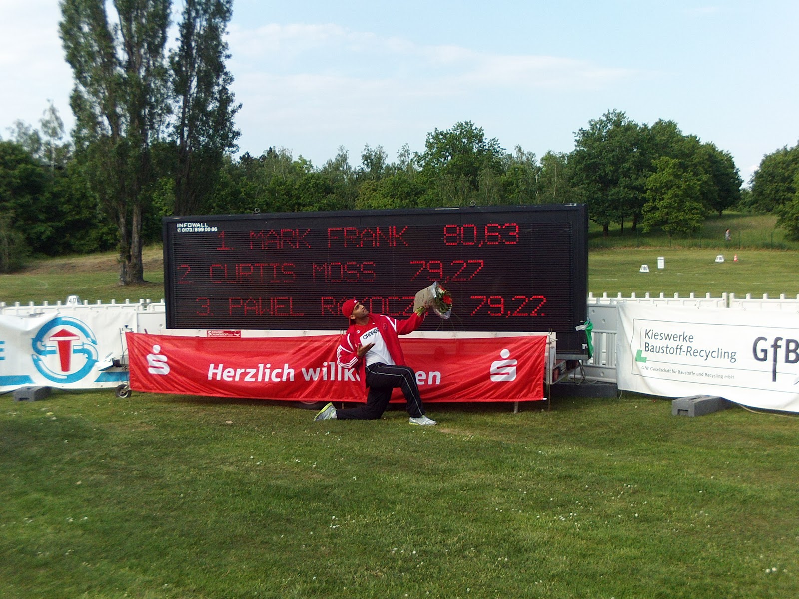 Curtis Moss - Gettin' To The Point