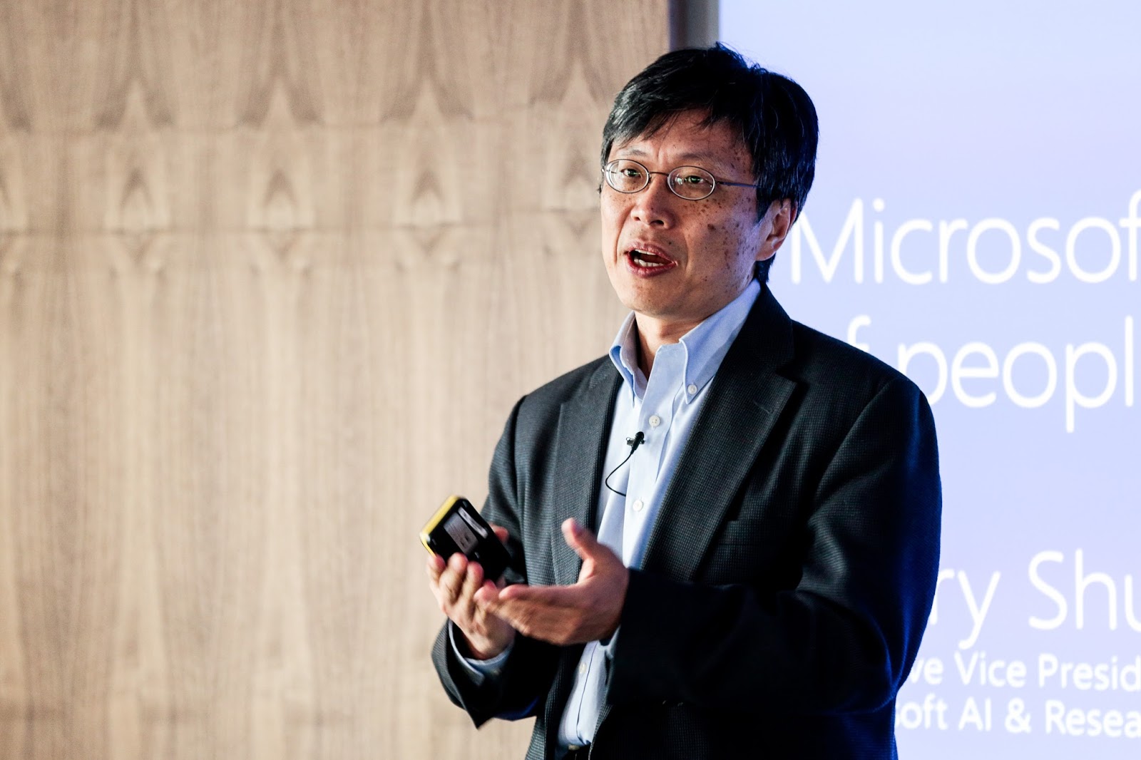 Microsoft launches new lab to explore multi-purpose AI - Tech News 24h