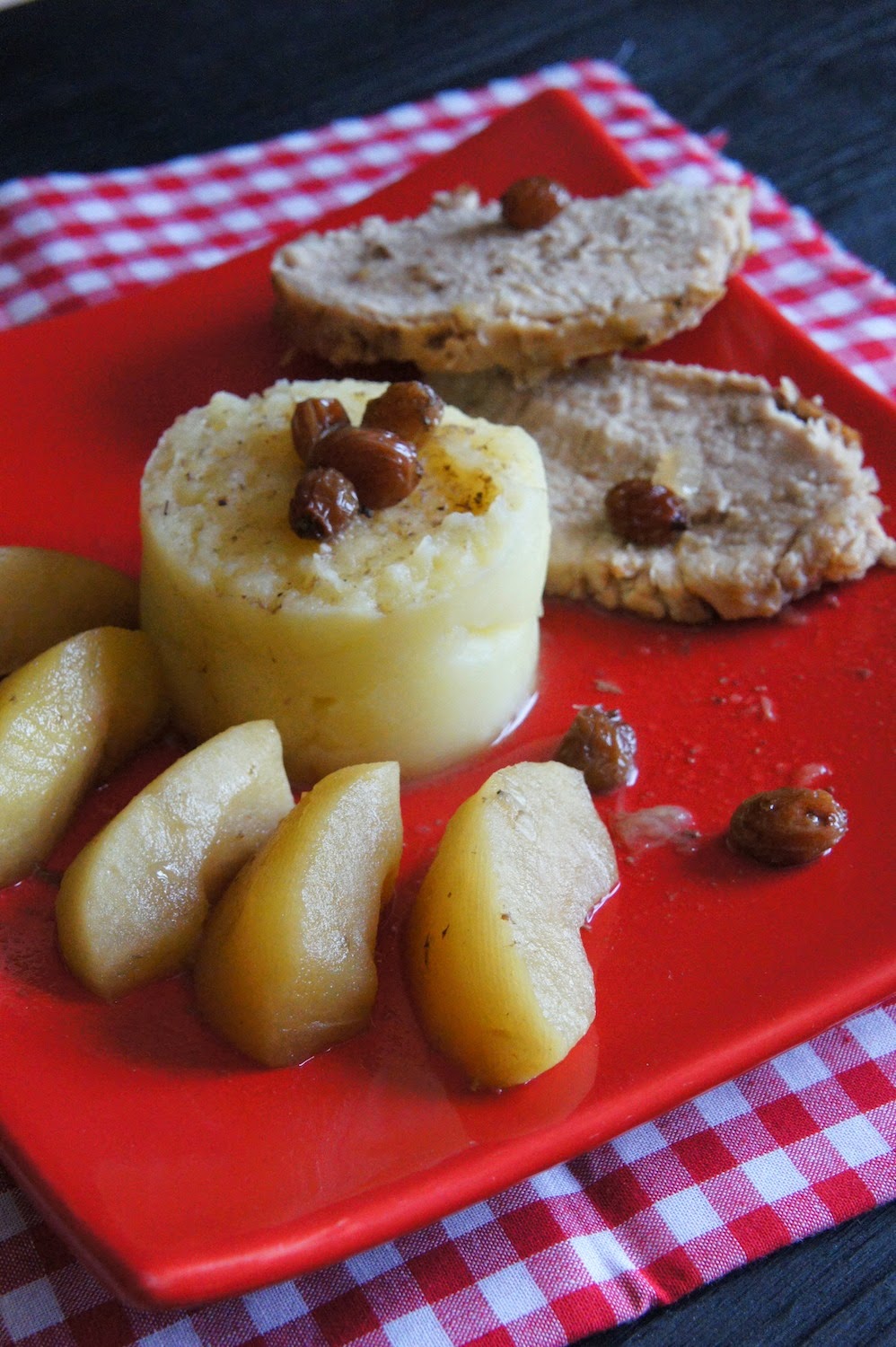 Rôti de porc au cidre et aux pommes