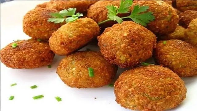How to make falafel - 3 different Arabic recipes