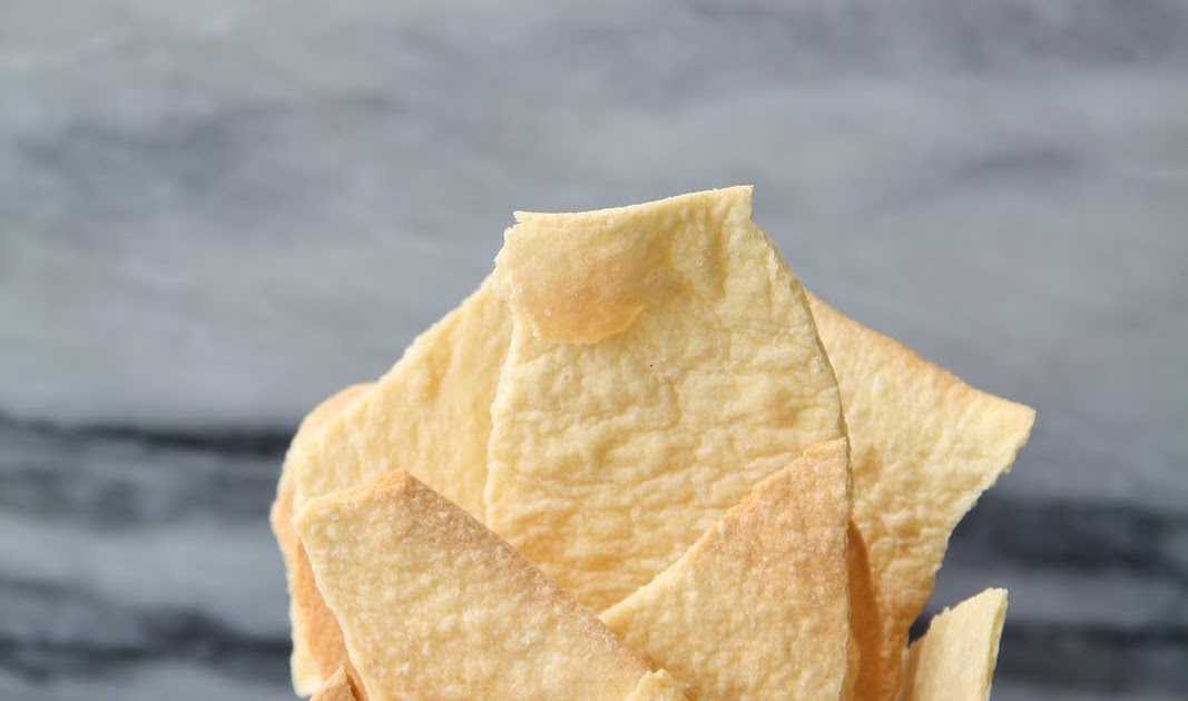 Hungry Cravings: Cheese and Crackers