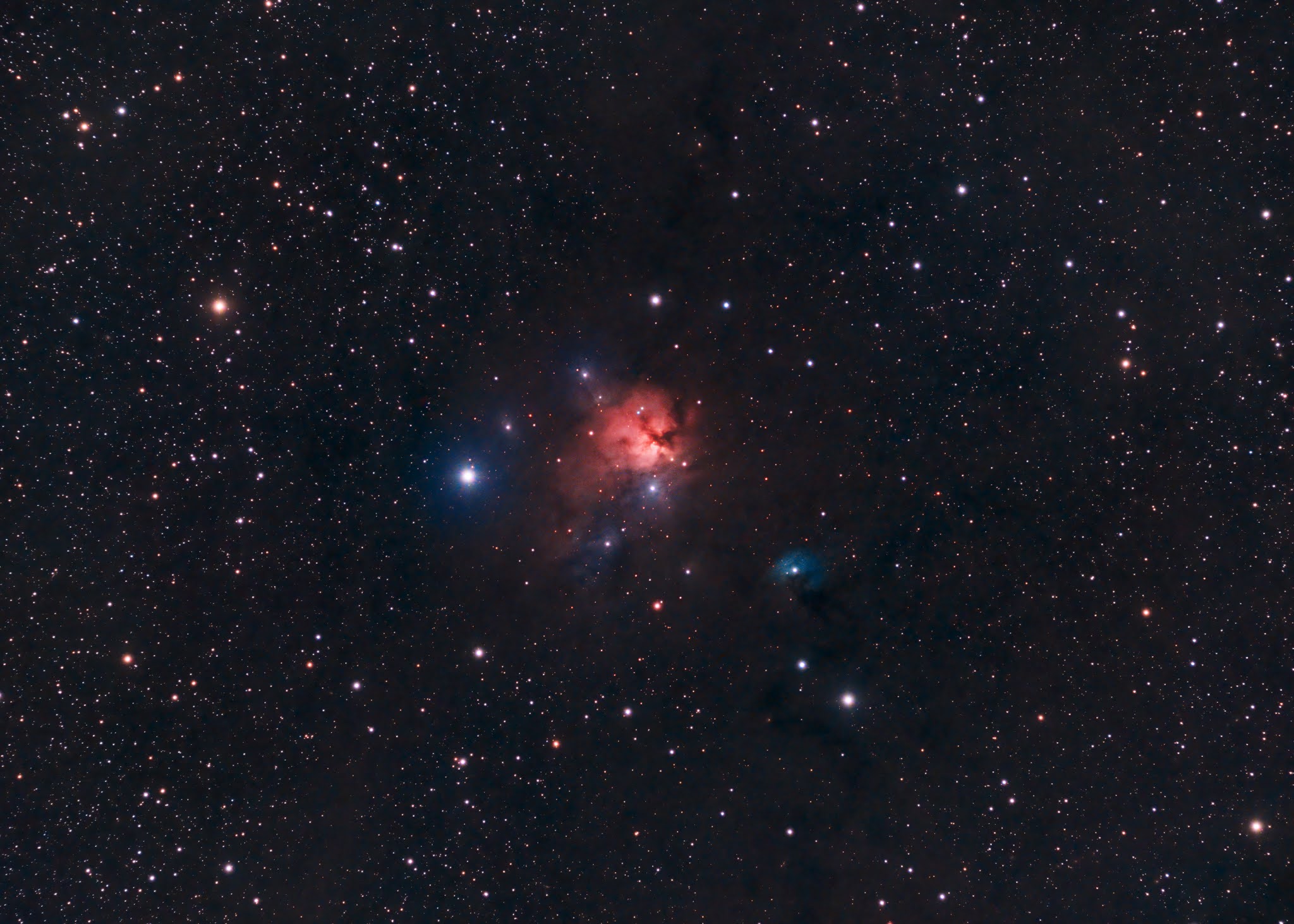 AstroQuest1: NGC 1579 - Northern Trifid Nebula