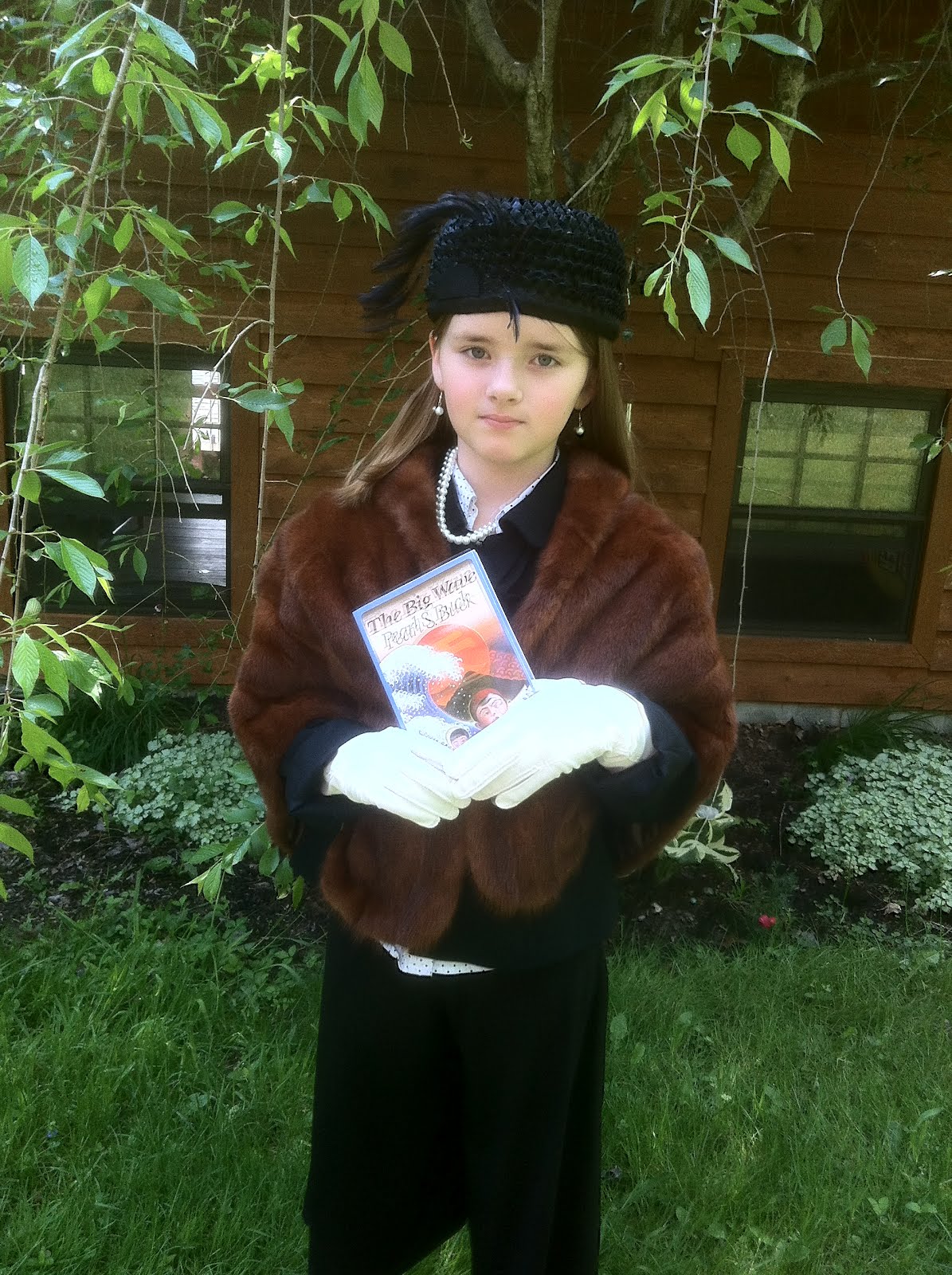 The Pearl S. Buck Birthplace: Amelia Walker as Pearl S. Buck