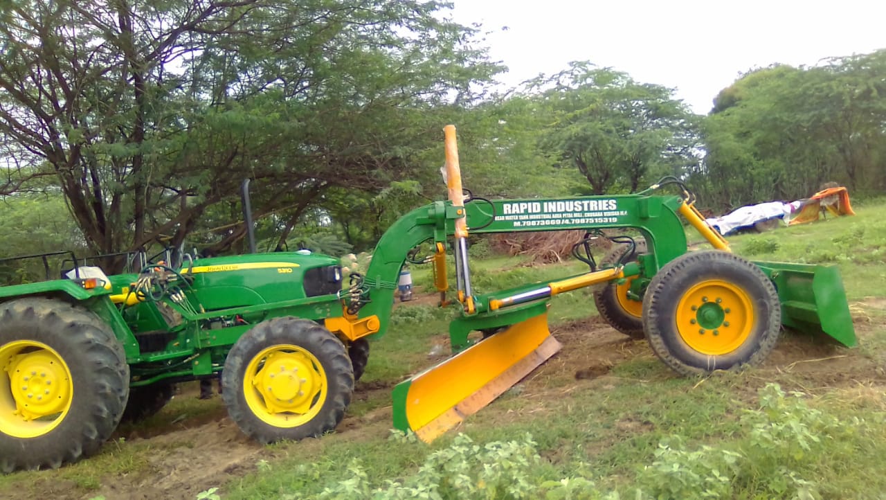 Tractor Grader