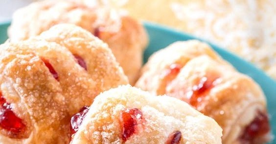 Easy Strawberry Strudels - HEALTHY FOOD