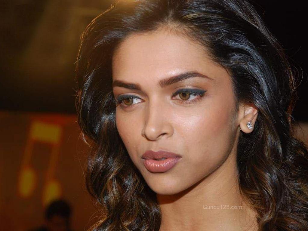 Gsv Pics - Photos with Poetry: Deepica Padukone-Bollywood Superstar ...