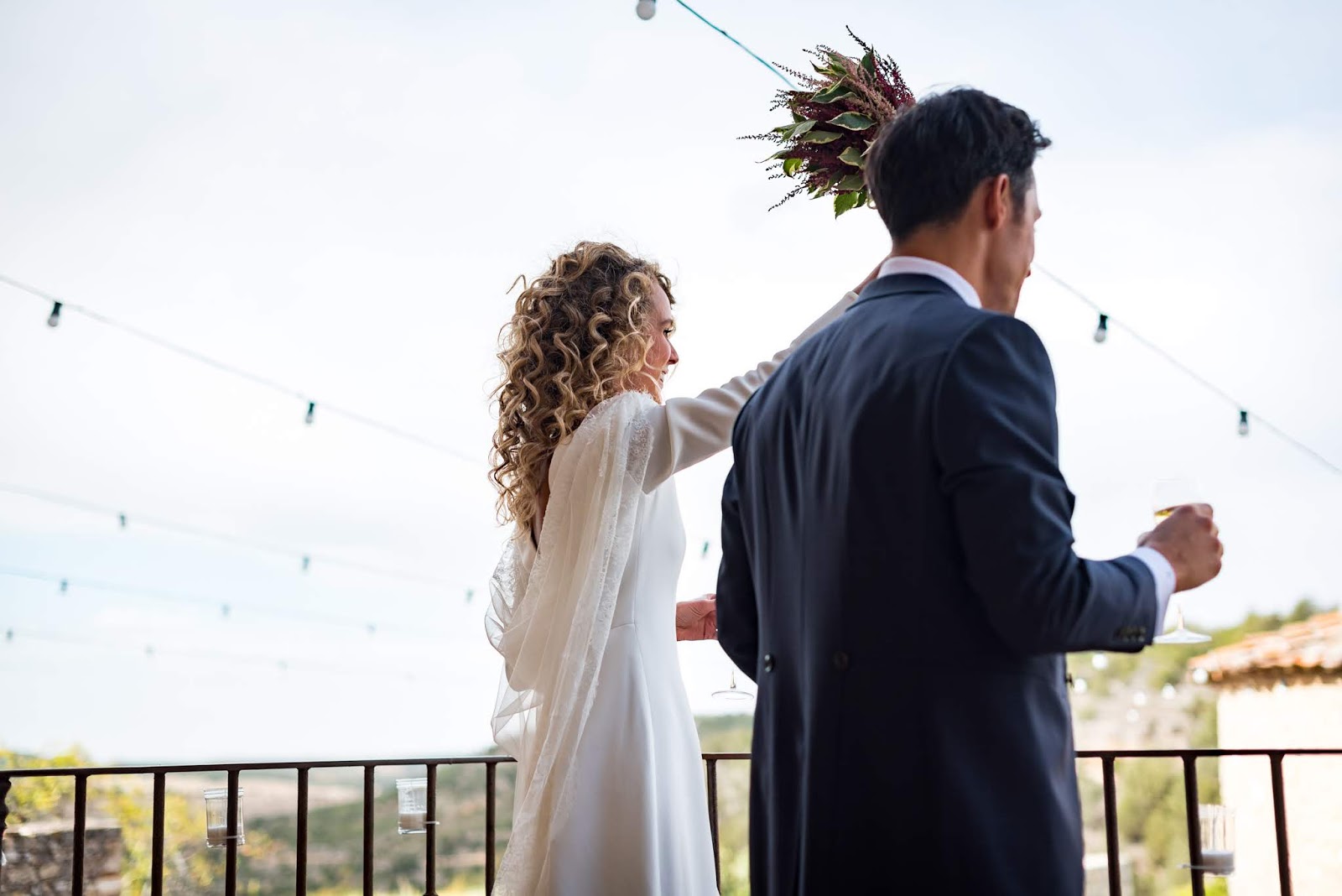 La "emocionante" boda de María y Jorge en Pedraza