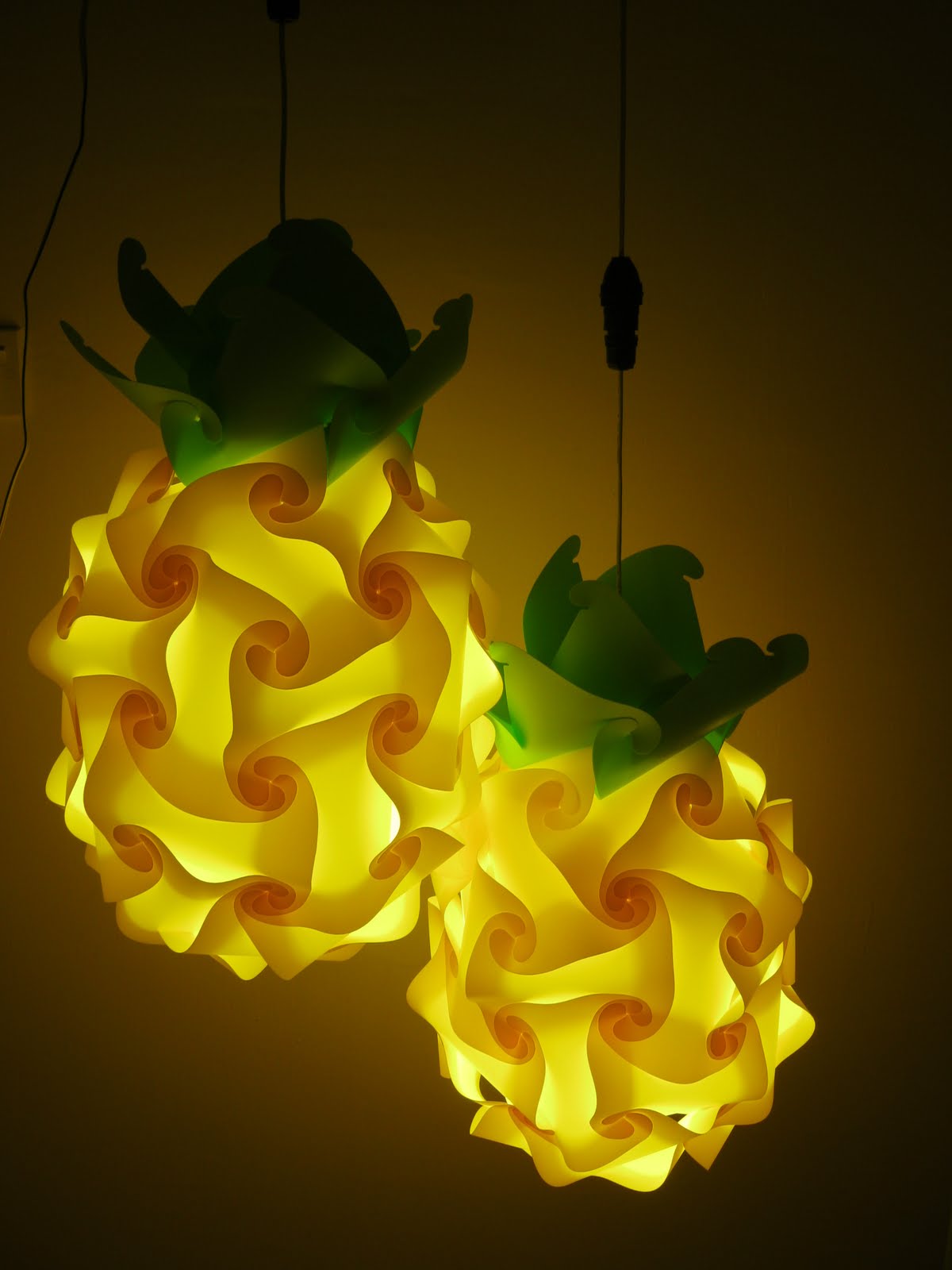 VLightDeco IQ Light Puzzle Pendant Jigsaw Lamp Styles: 05/15/11