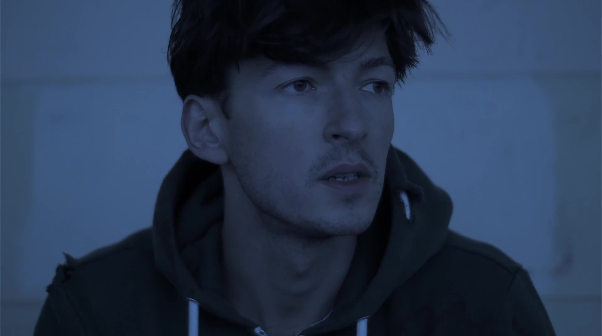 ausCAPS: Lee Knight nude in Misrule