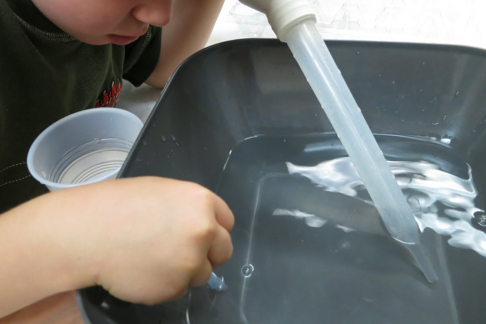 WonderWorks: Drip, Drop : library makers