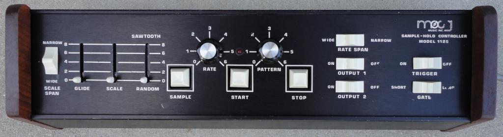 MATRIXSYNTH: Moog 1125 Sample & Hold Controller