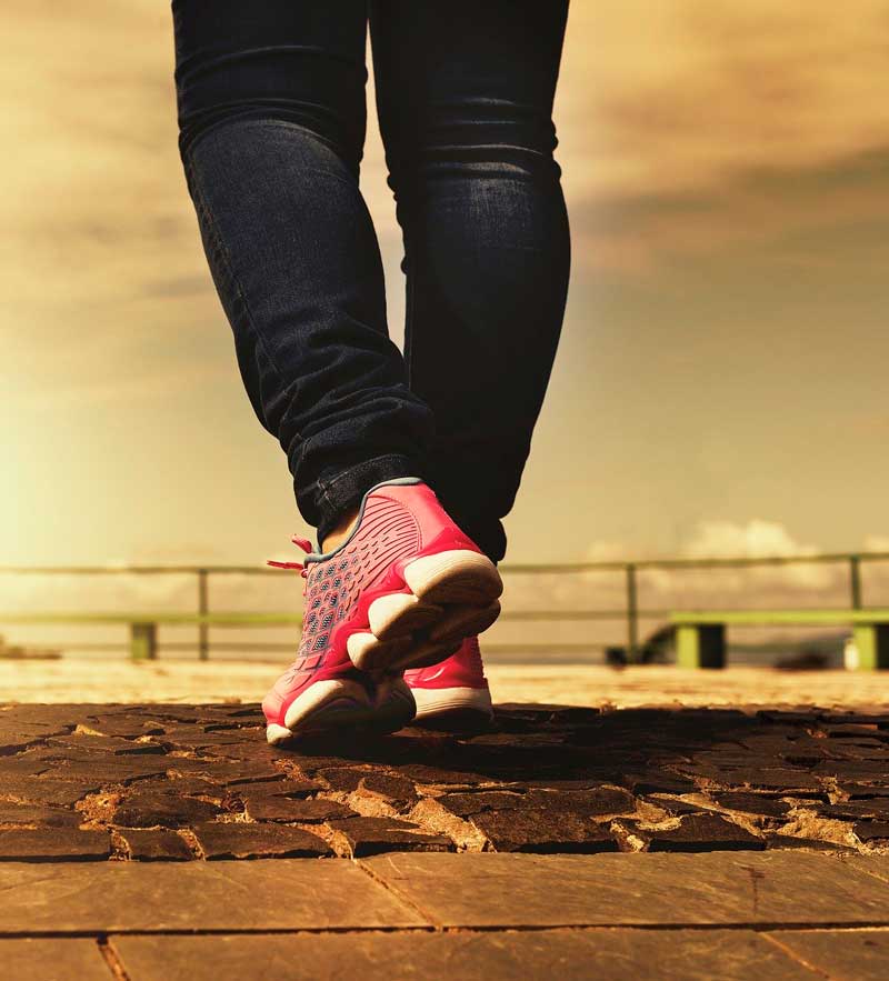 Estos Son Los 10 Beneficios De Caminar Para La Salud Y El Cuerpo estos-son-los-10-beneficios-de-caminar-para-la-salud-y-el-cuerpo