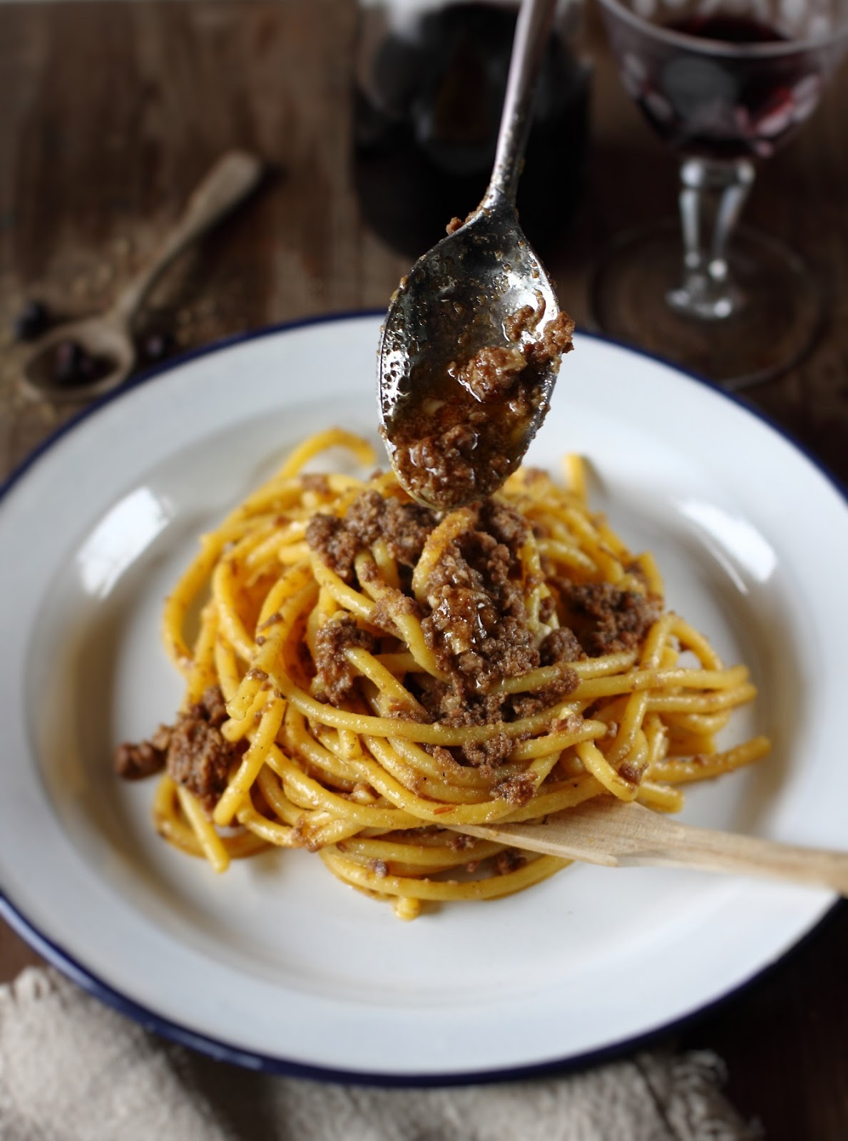 Bigoi con ragù d'oca | Ombra nel portico