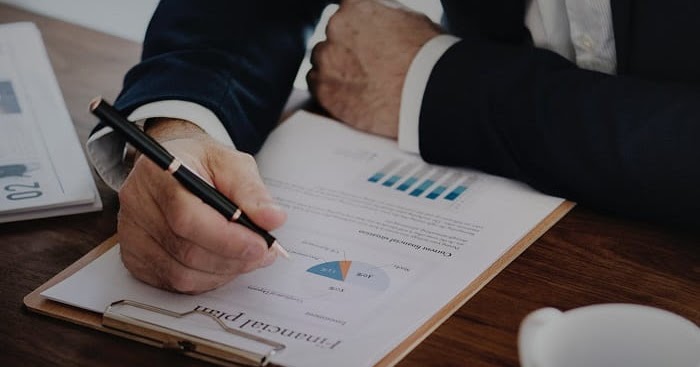 Bootstrap Business: How to Keep Costs Low in a New Company