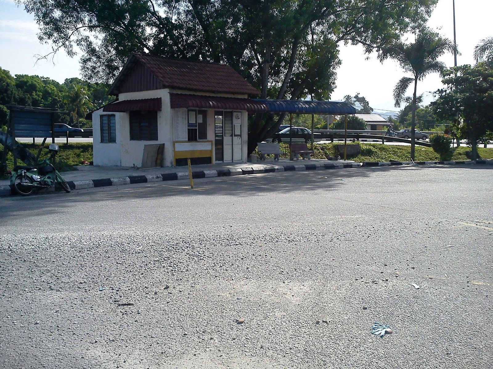 Oni Asyraf: Bulan Mei - Stesen Bas Medan Gopeng