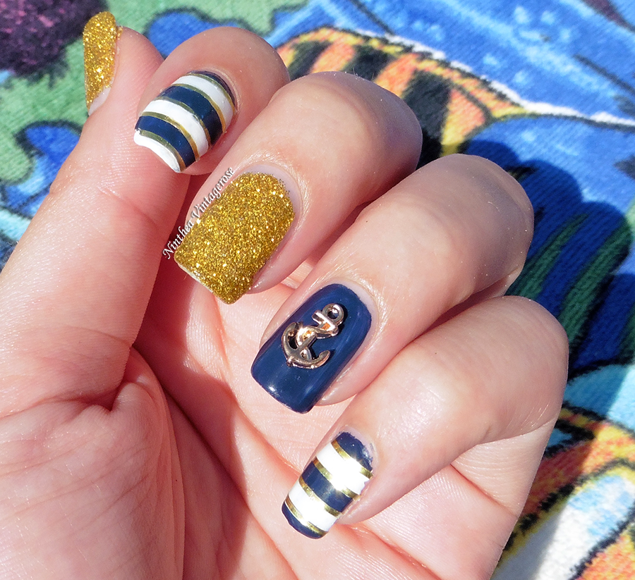 Secretly in love with nail polishes: Sailor nails