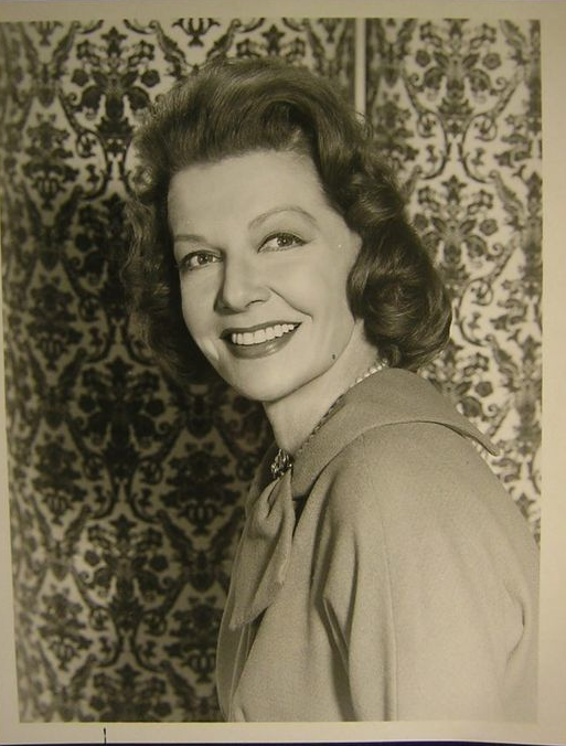 mitten drinnen: ANN SHERIDAN