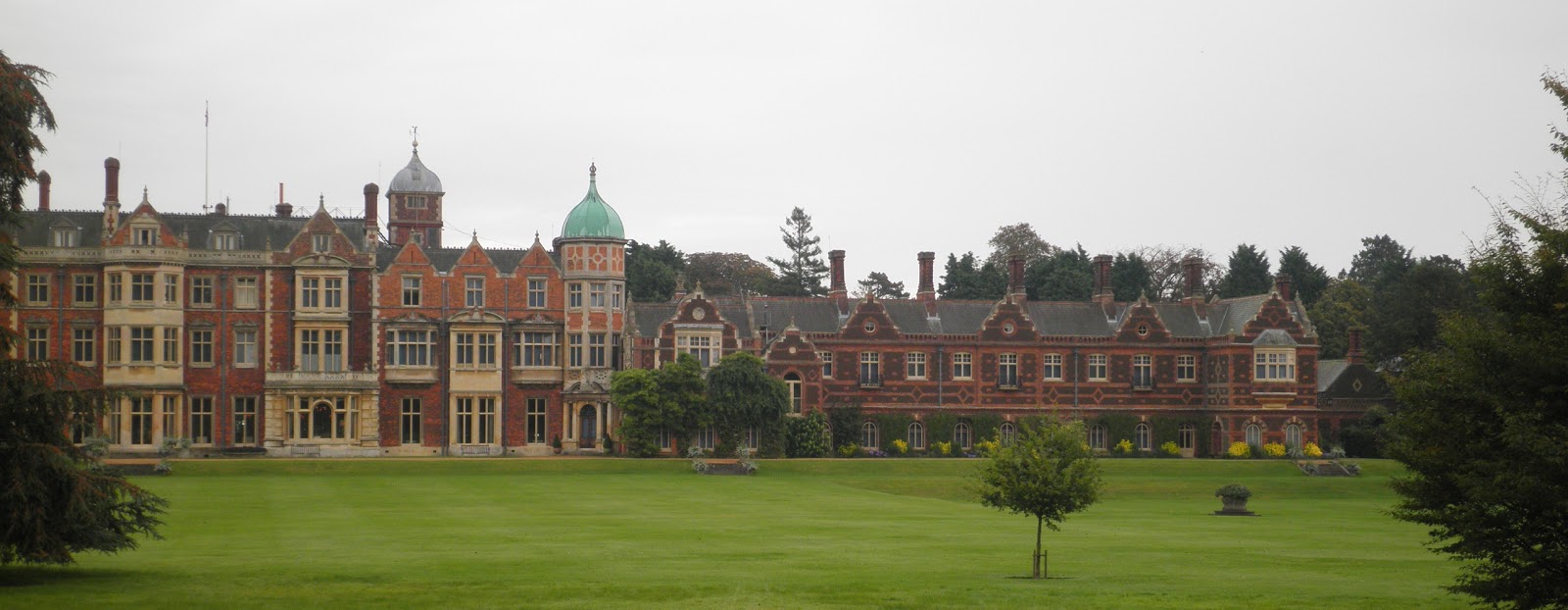 BubzRugz: Sandringham Castle