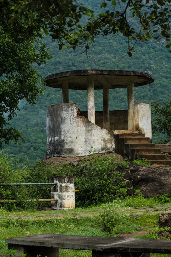 Tamilnadu Tourism: Bison Valley View Point, Ooty, Nilgiris