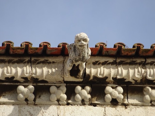 Divagar entre PINTURAS e outras ARTES: Estátuas especiais - Gárgulas e ...