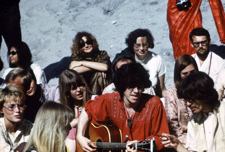 Meet the Beatles for Real: Donovan's 75th today!