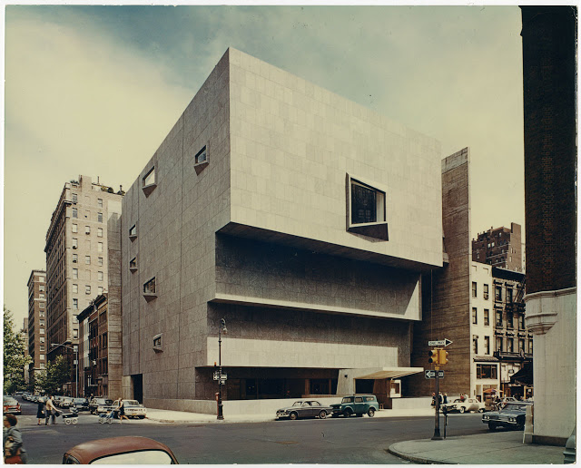 bauhaus: Museo Whitney de Nueva York, Marcel Breuer
