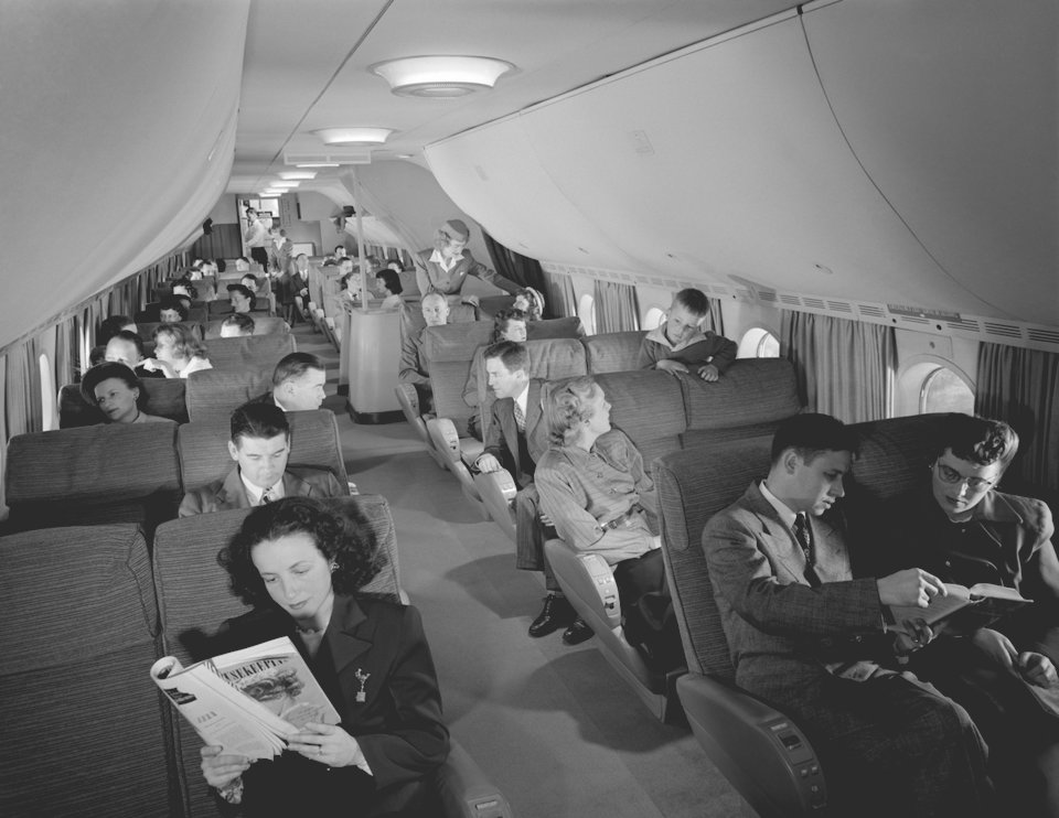 Fascinating Vintage Photos From Boeing’s Archive Show How Glamorous ...
