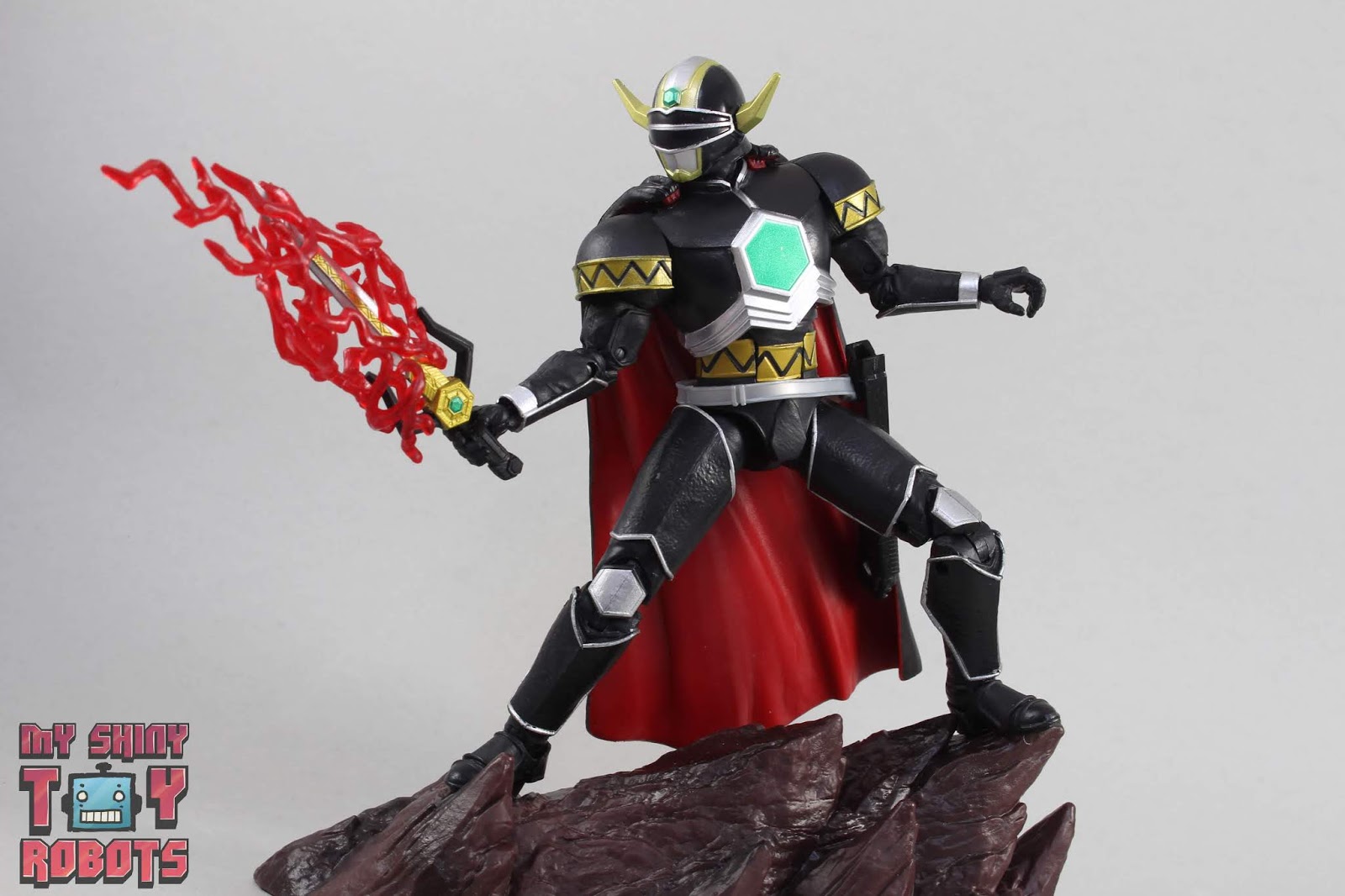 My Shiny Toy Robots: Toybox REVIEW: Power Rangers Lightning Collection ...