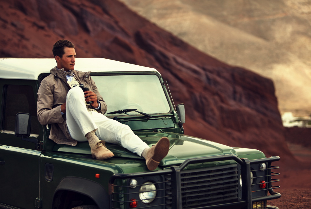 CHAD'S DRYGOODS: LAND ROVER DEFENDERS ARE HIGH FASHION