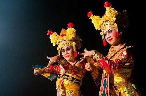 Properti Tari Beberapa Tari Daerah Di Indonesia