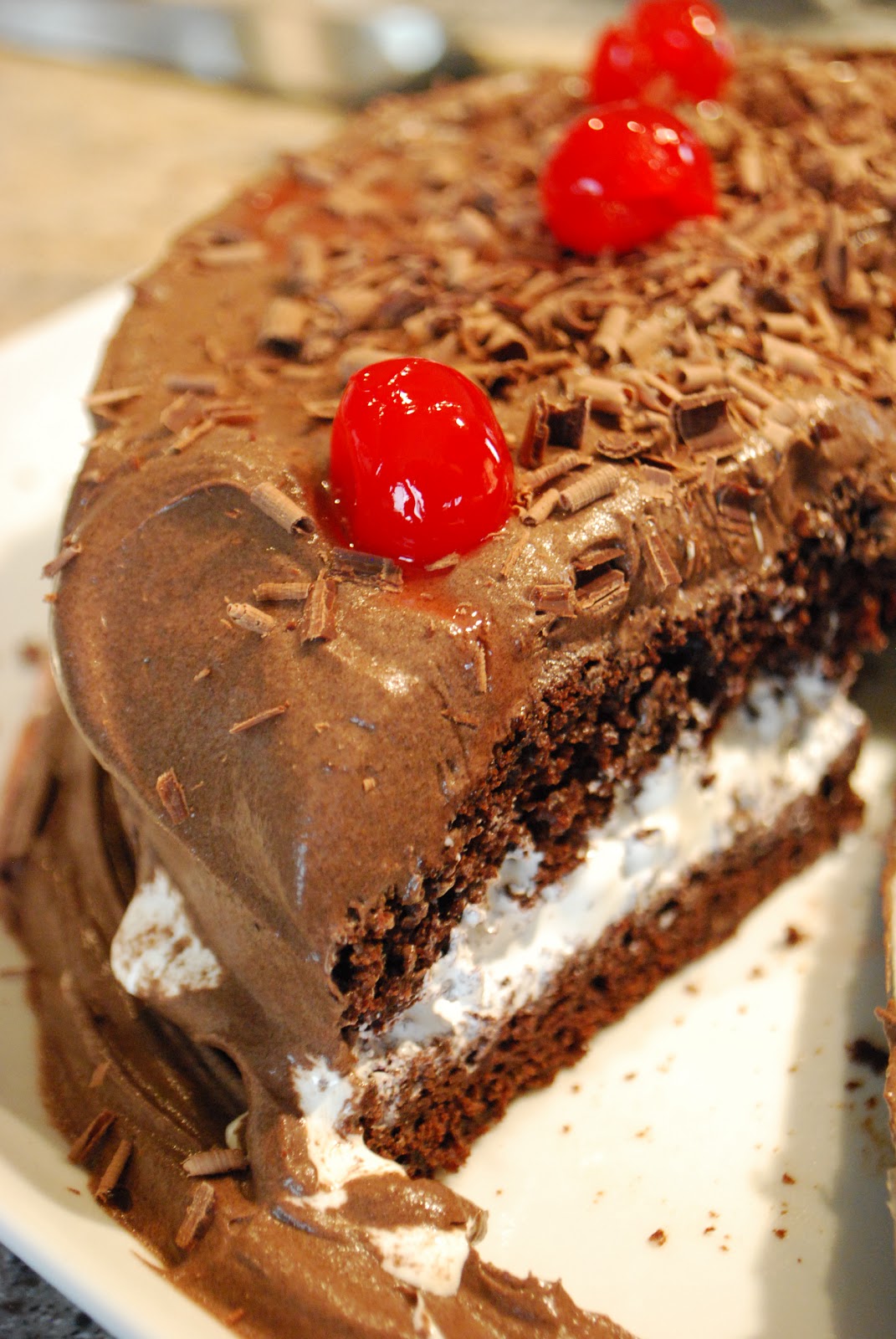 "Isabelle Thornton" Le Chateau des Fleurs: Foret noire cake recipe