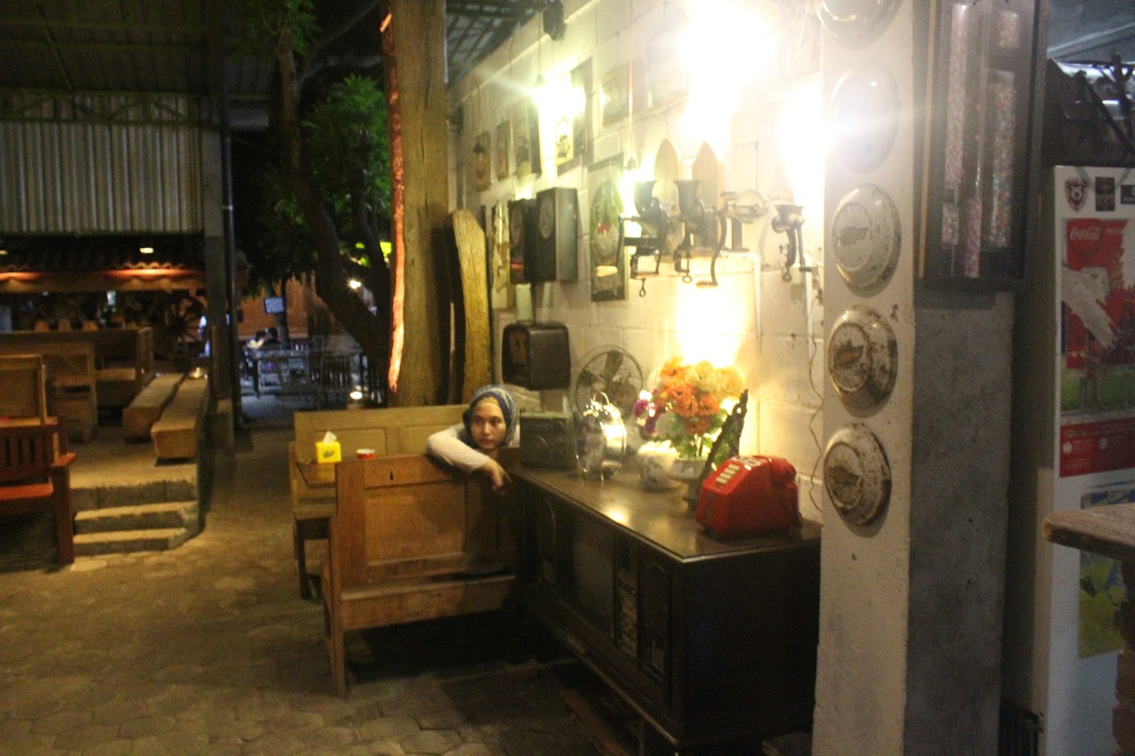 Cafe Merdeka Tempat Asik Nongkrong di Nganjuk - Wisata dan Kuliner Nganjuk