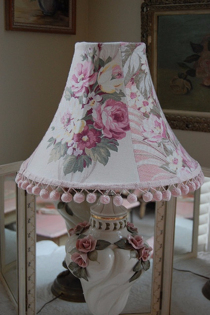 AMARNA ARTESANATO E IMAGENS: ABAJOURS ESTILO SHABBY CHIC