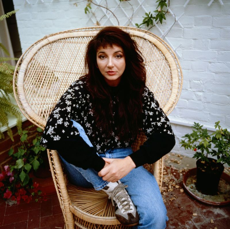 50 Glamorous Photos Defined Fashion Styles of Kate Bush in the 1970s ...