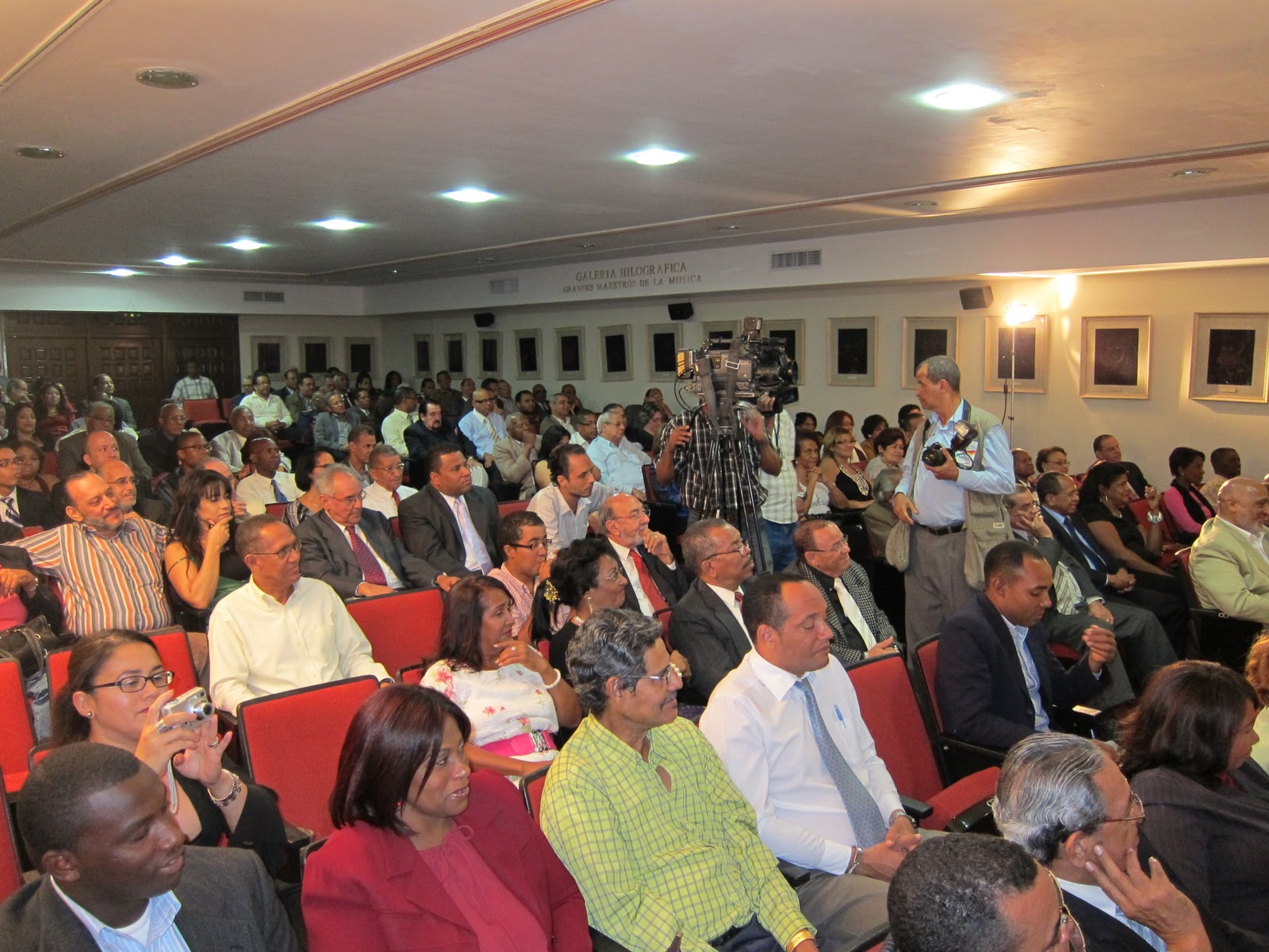 AlciArtístico: CIRCULO FELICITA A RUBEN DARIO APONTE POR “HISTORIA DE ...