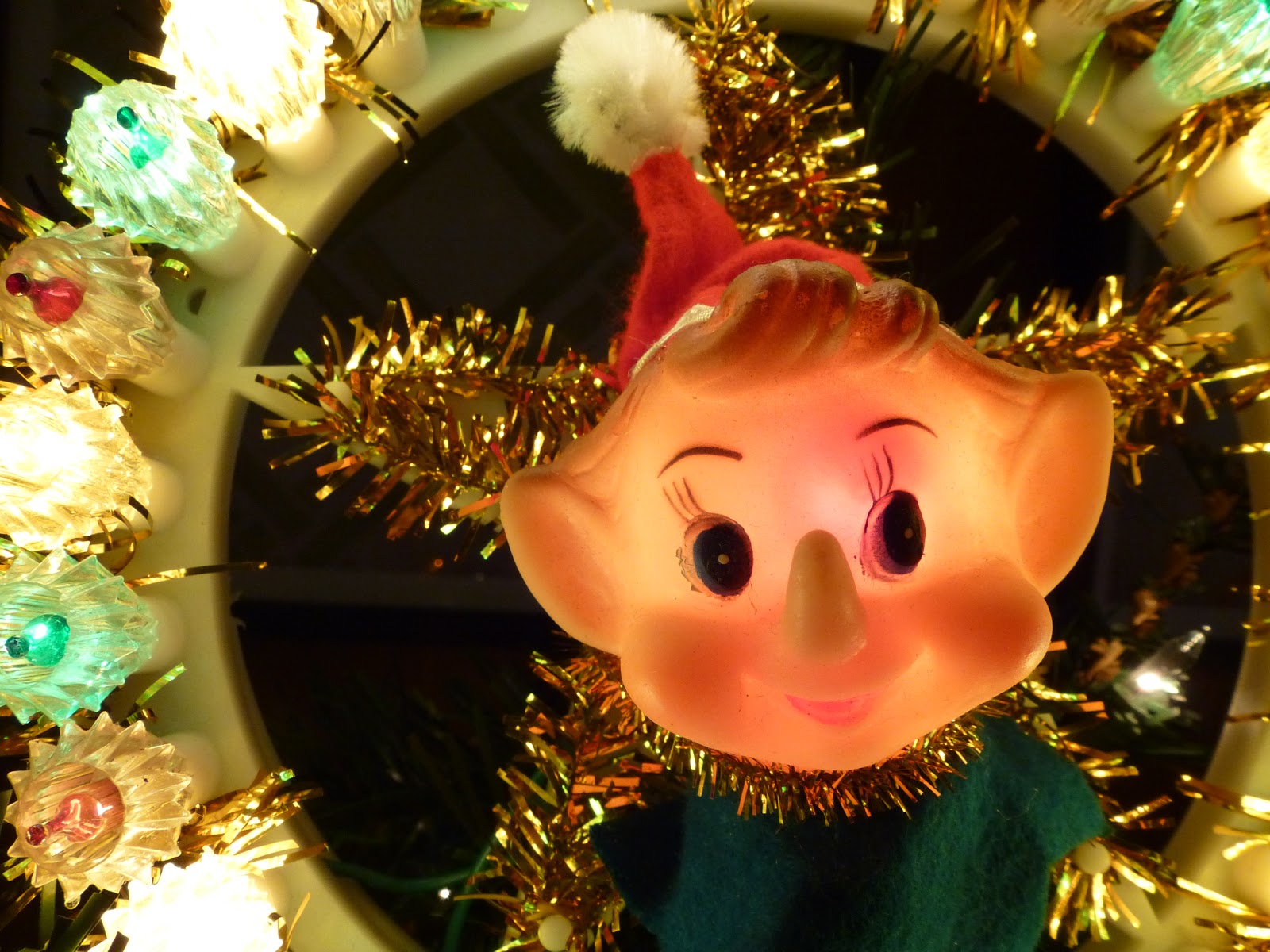 Creekside Rambler: Oh (Possessed Elf) Christmas Tree