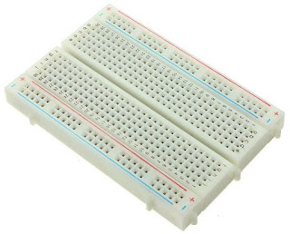 Proyecto 3. La protoboard en Arduino (Solucionario)