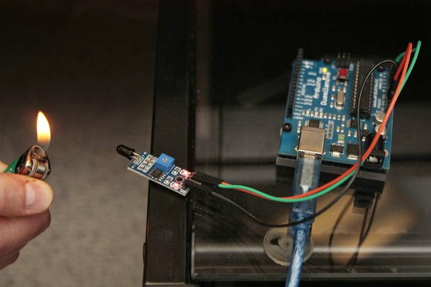 TeslaBEM: Sensor de Fuego con Arduino.