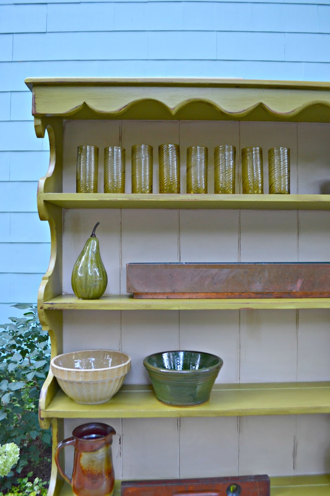 Heir and Space: A Handmade Hutch