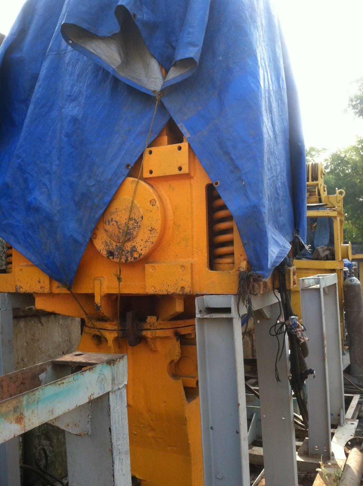 JUAL ALAT BERAT DAN RENTAL CRAWLER CRANE, VIBRO HAMMER, PILE DRIVER ...