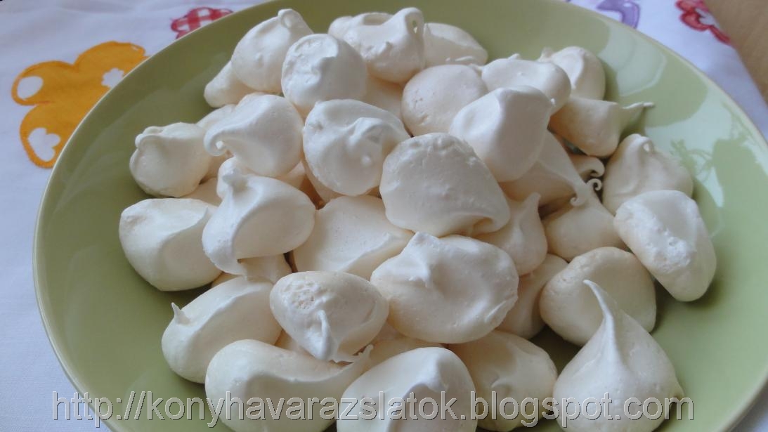 Merre nyílik a konyhaajtó?: Habcsók