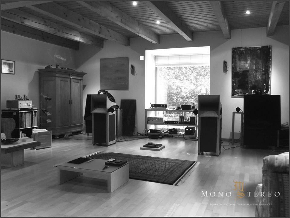 AUDITORIUM 23 “HOMMAGE CINEMA” HORN LOUDSPEAKERS – M & S | Ultimate ...