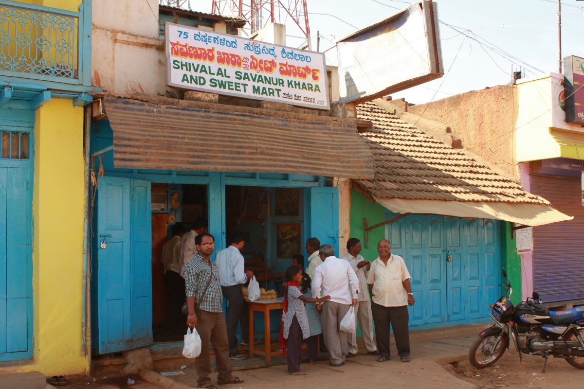 Journeys across Karnataka: Karadgi Eranna Gudi & ruins of an ancient temple