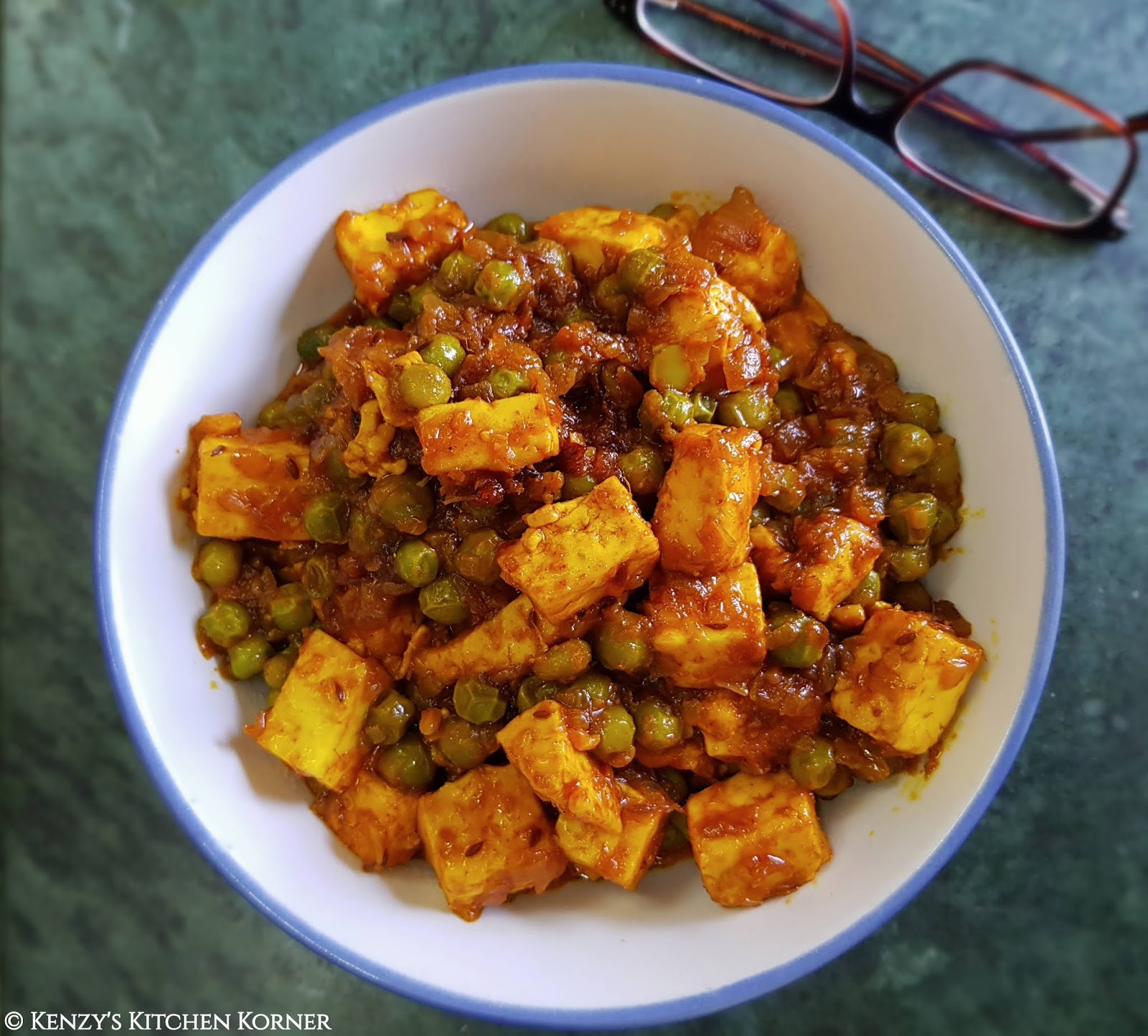 Kenzy's Kitchen Korner... : Muttar Paneer - The Dry Version