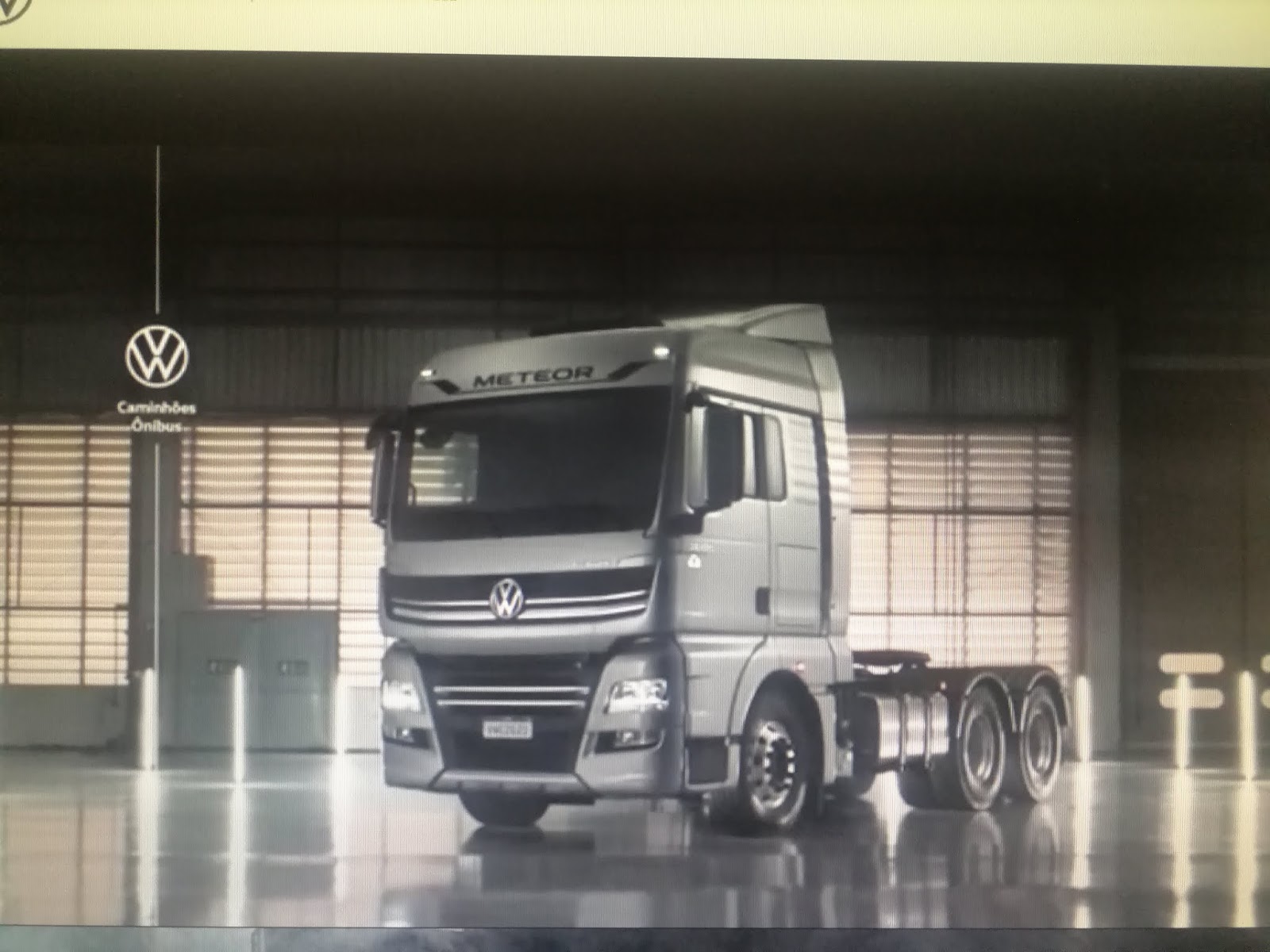 DIECIOCHO RUEDAS: VW INGRESA AL SEGMENTO PESADO CON EL NUEVO METEOR…