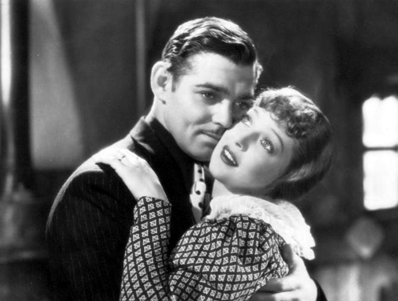 Romantic Photos of Clark Gable and Loretta Young During Filming "Call ...