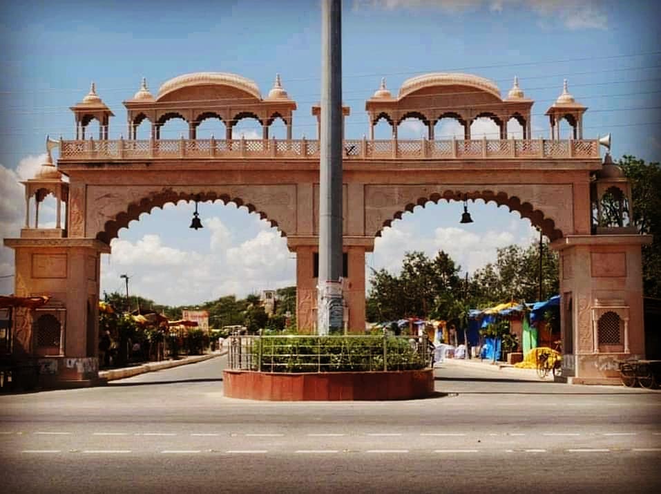 Etawah Kali Vahan Mandir- जहां महाभारत के अमर अश्वत्थामा आते हैं हर ...