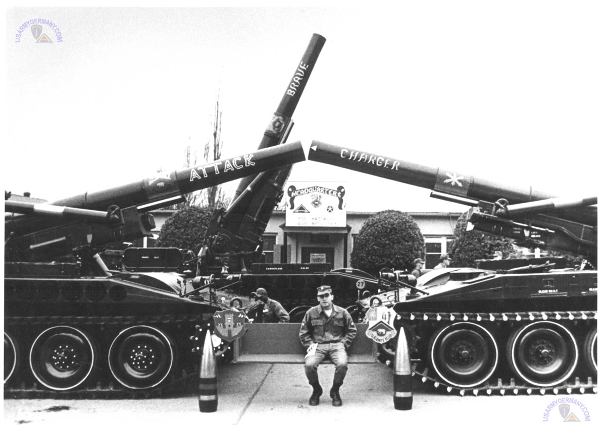 Military Information House: M110, Propelled Howitzer