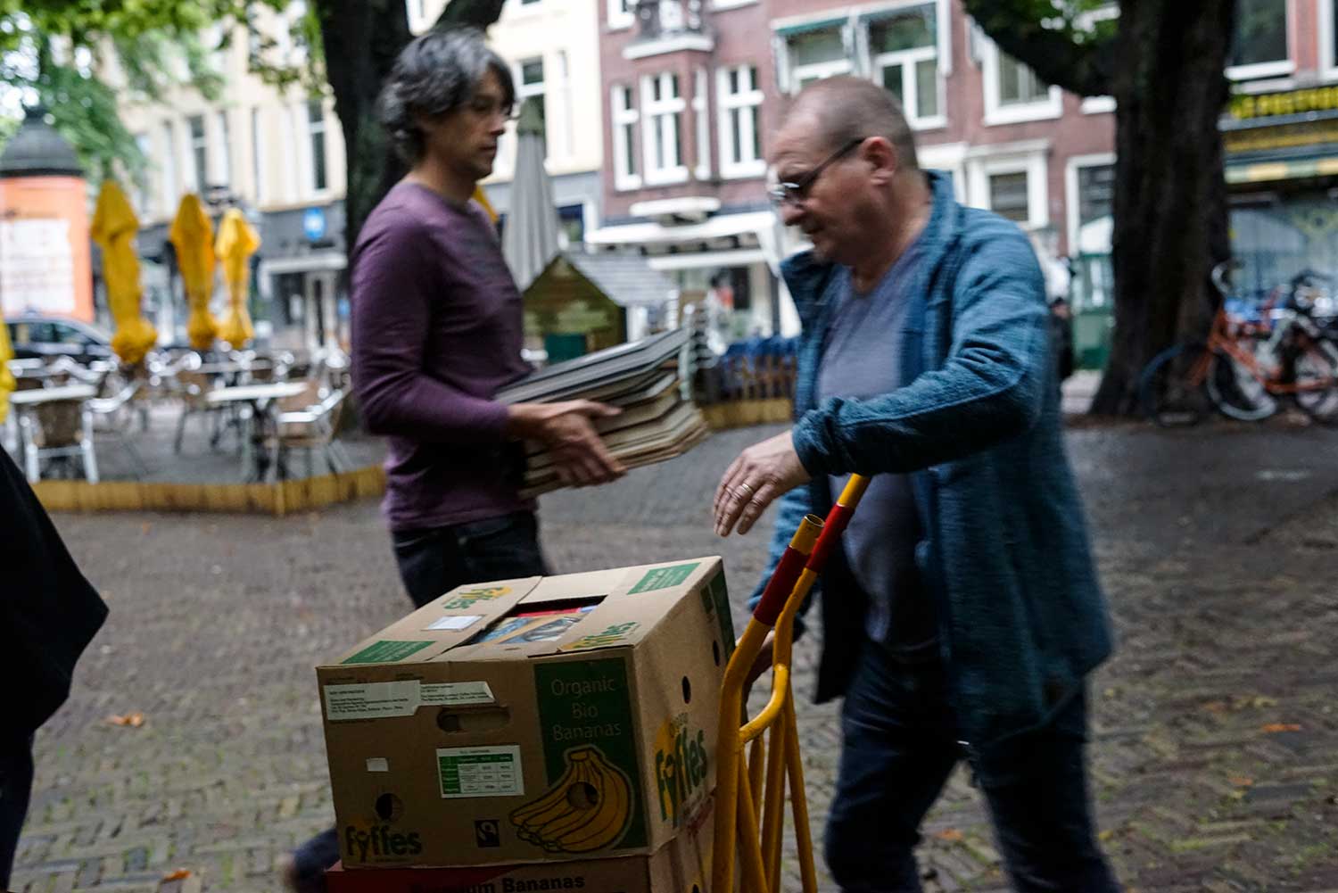 Blog voor standhouders van de Antiekmarkt en Boekenmarkt Den Haag: mei 2021